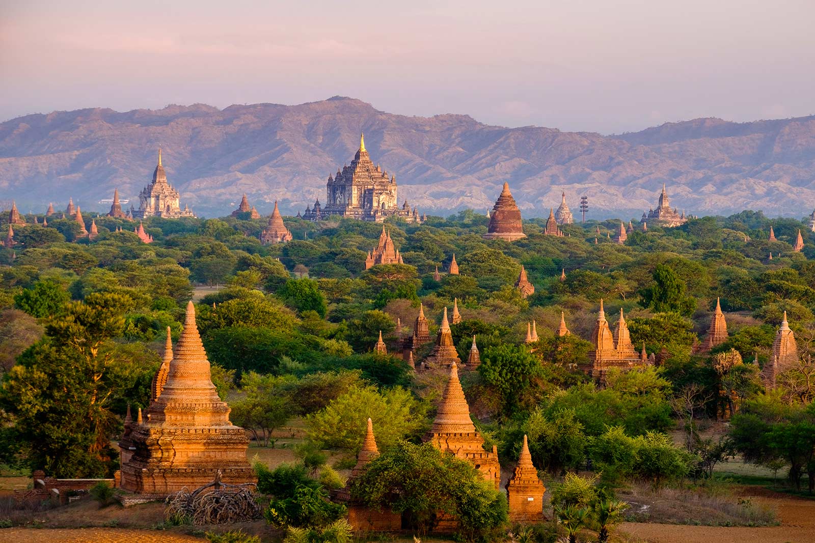 TRAINS, TEMPLES & BAGAN, THE HIGHLIGHTS OF MYANMAR