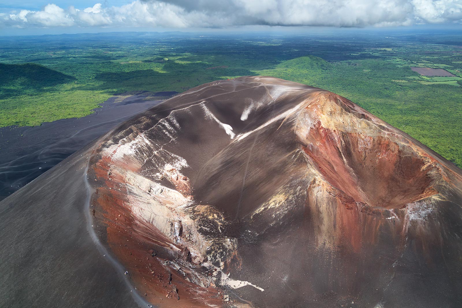 VOLCANO BOARDING IN LEON, NICARAGUA & FULL GUIDE - djjsimpson