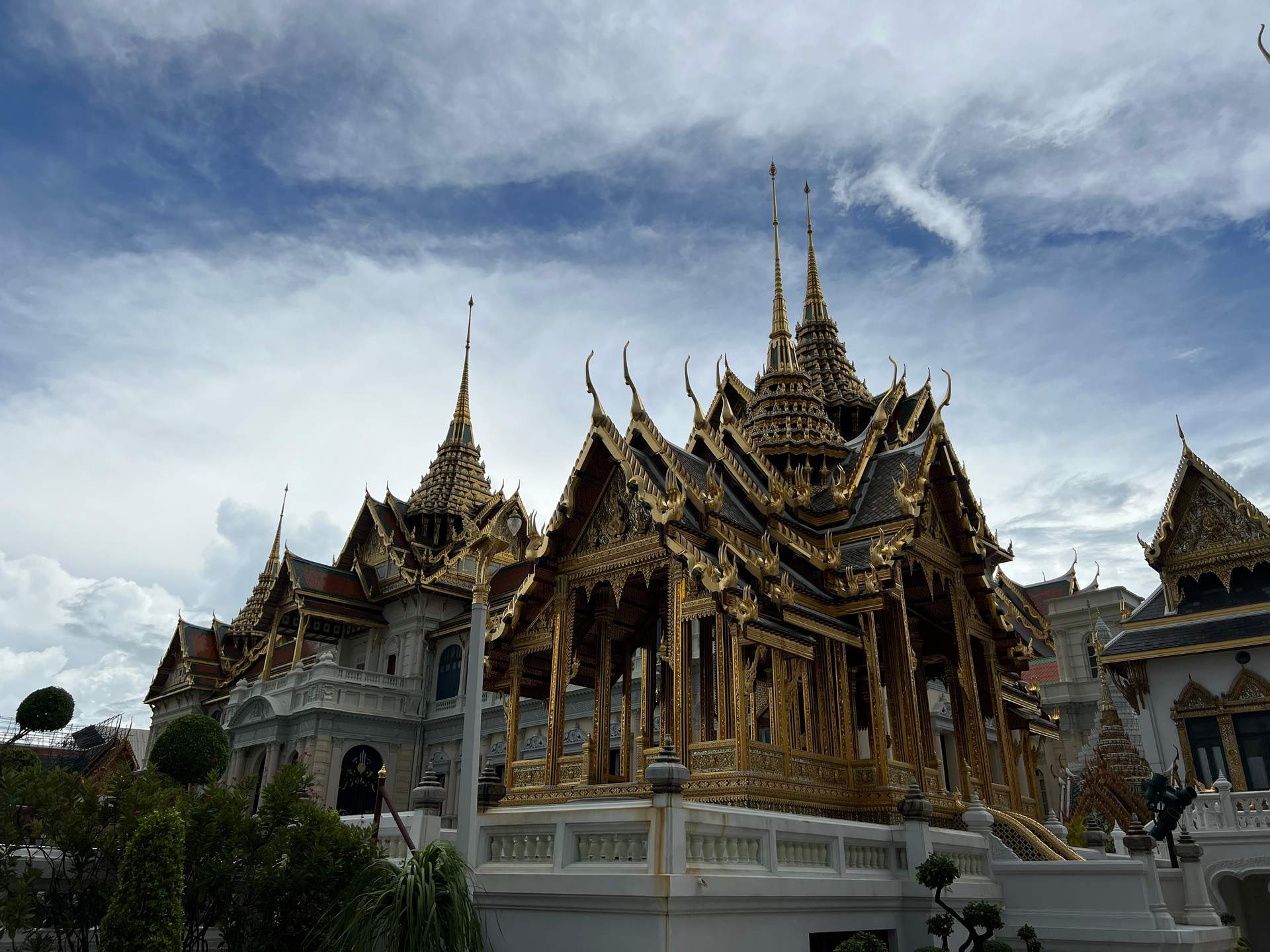Grand Palace, Mr Beard & Khao San Road Nightlife: Bangkok Day 4 Travel ...