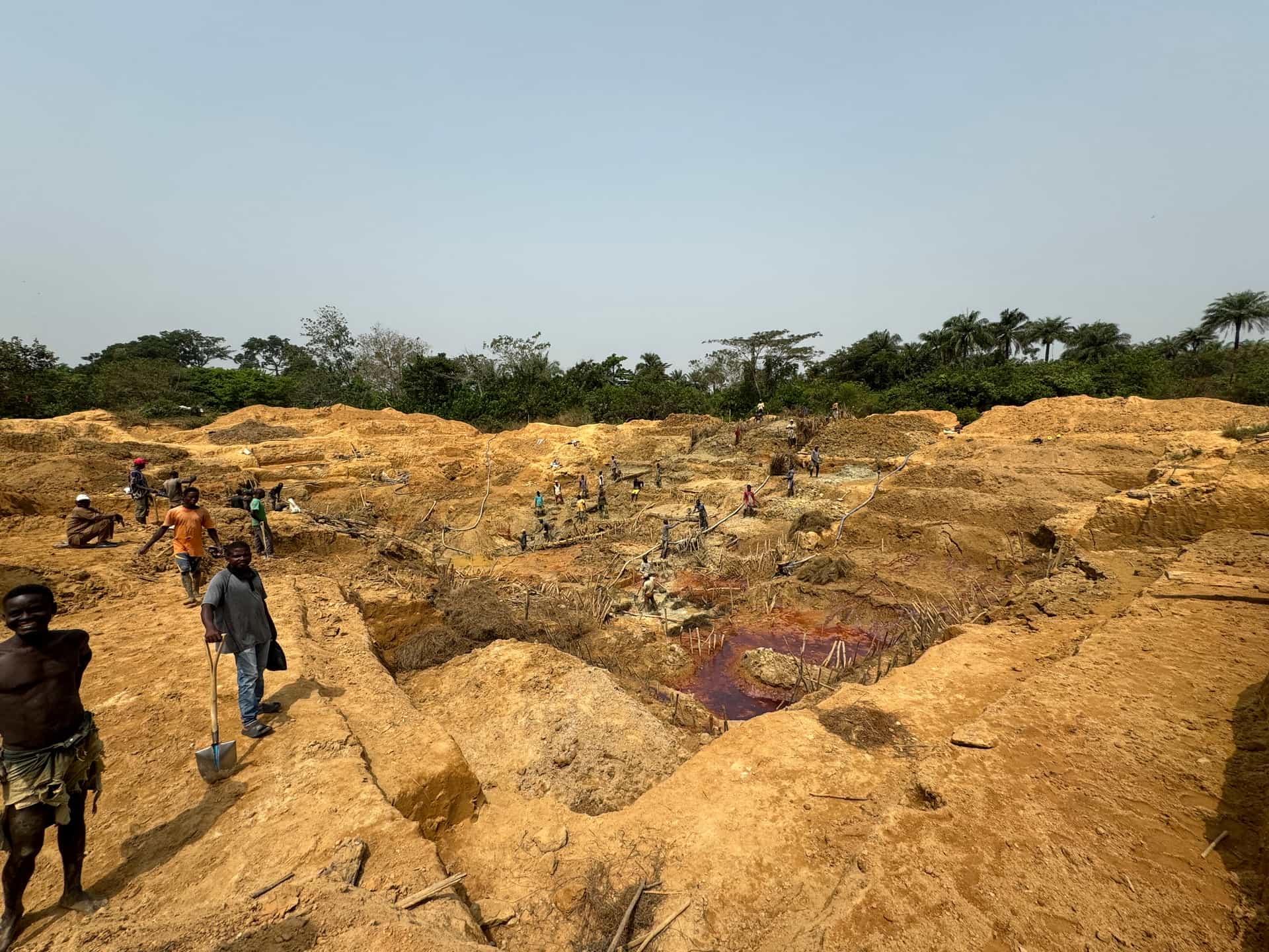 DIAMOND & GOLD MINES OF SIERRA LEONE - djjsimpson