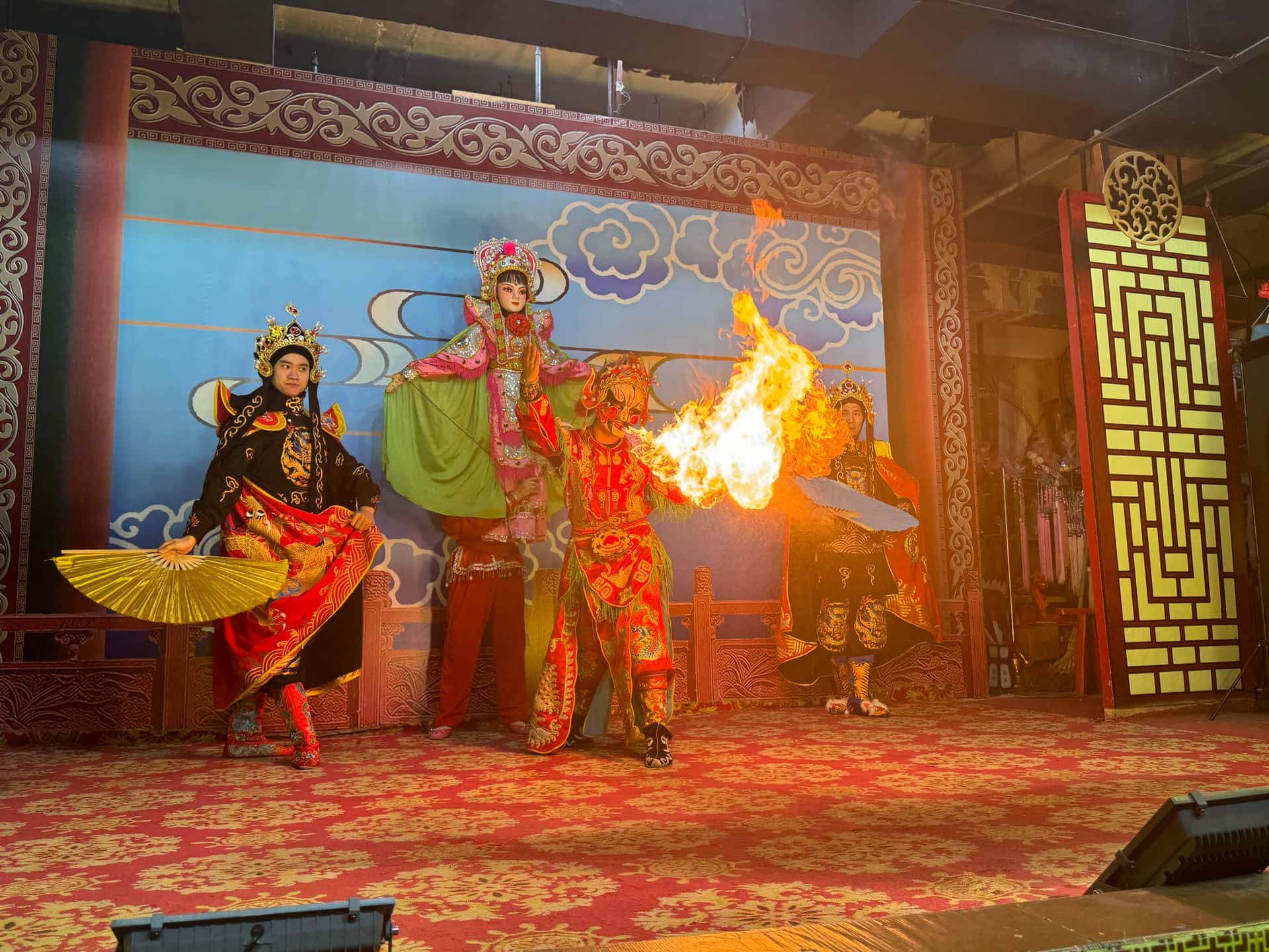 FOOD & MASSAGES IN CHENGDU - djjsimpson